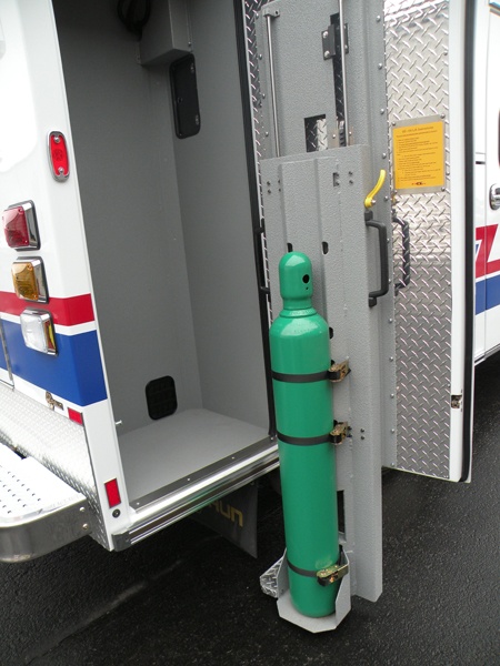 Braun To Debut New Oxygen Lift for Ambulances at FDIC 2014
